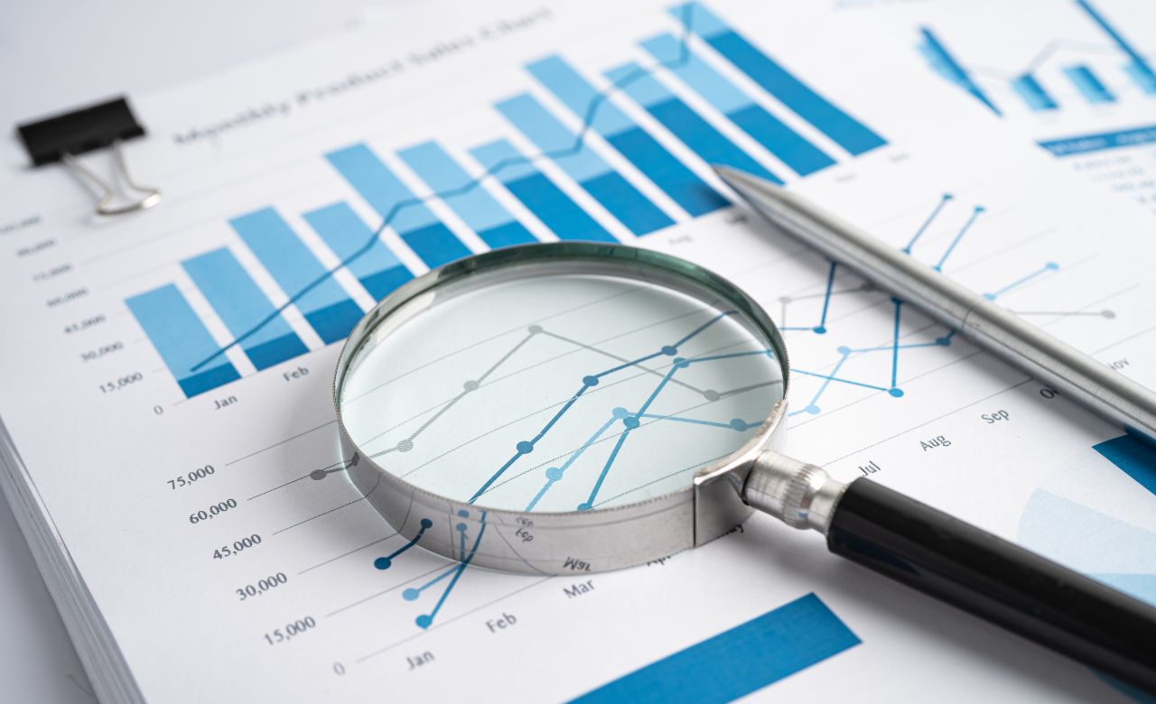 Cómo manejar grandes cantidades de datos y obtener información valiosa ...